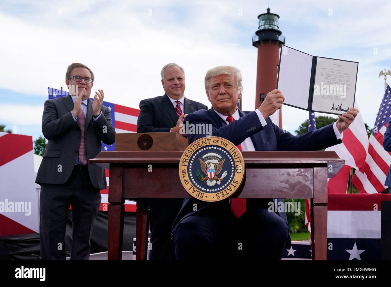 President Donald Trump at the Jupiter Inlet Lighthouse and Museum ...