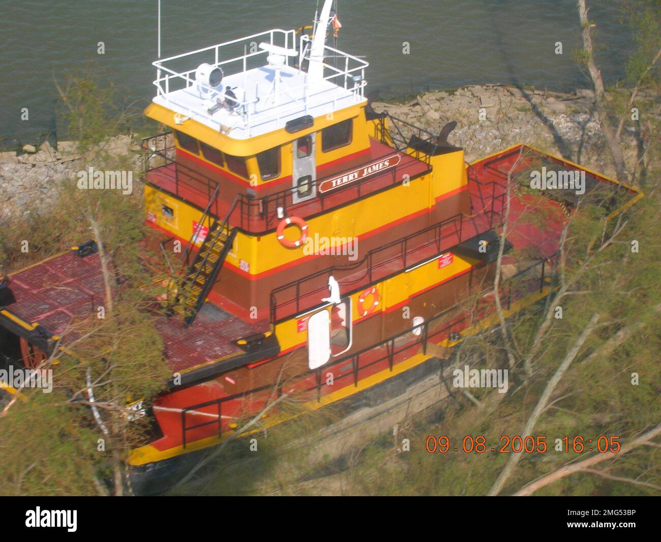 ESU St. Louis - Boats - 26-HK-317-75. Hurricane Katrina Stock Photo - Alamy