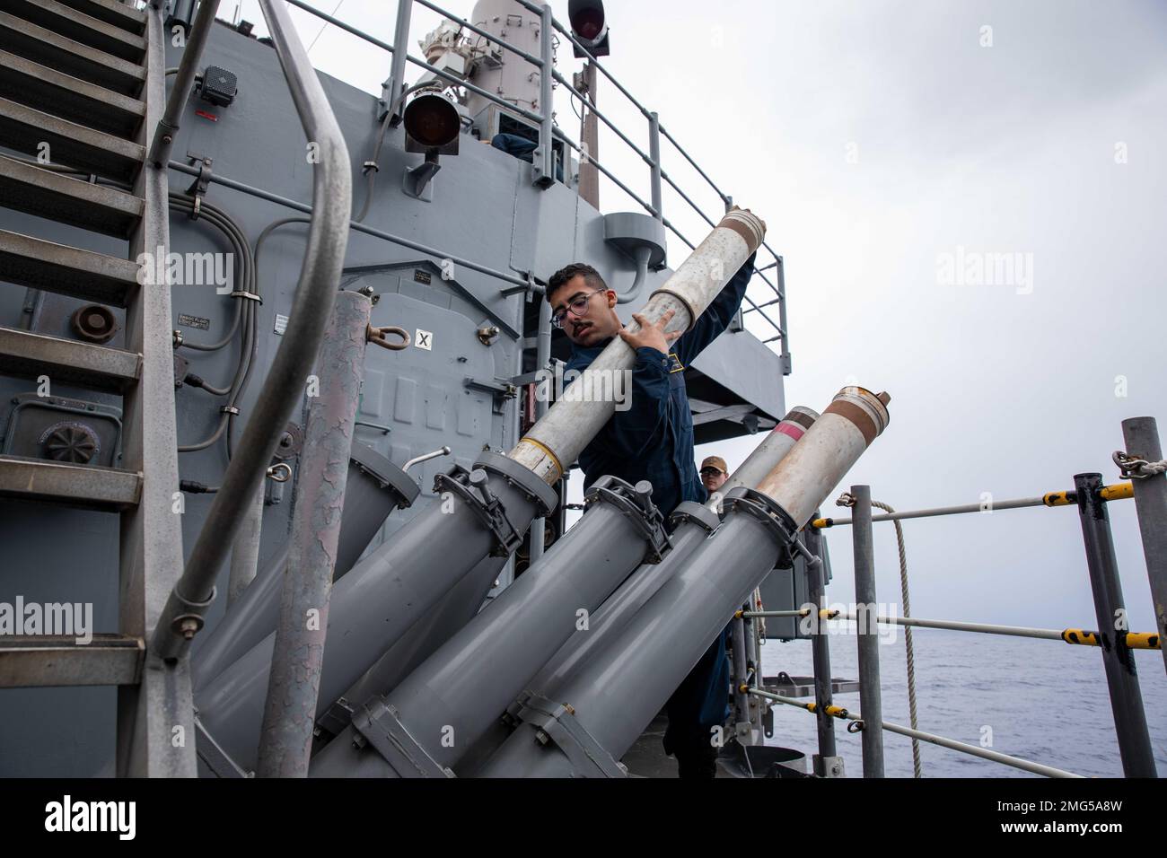 220822-N-TC847-0022 ATLANTIC OCEAN (Aug. 22, 2022) Cryptologic ...