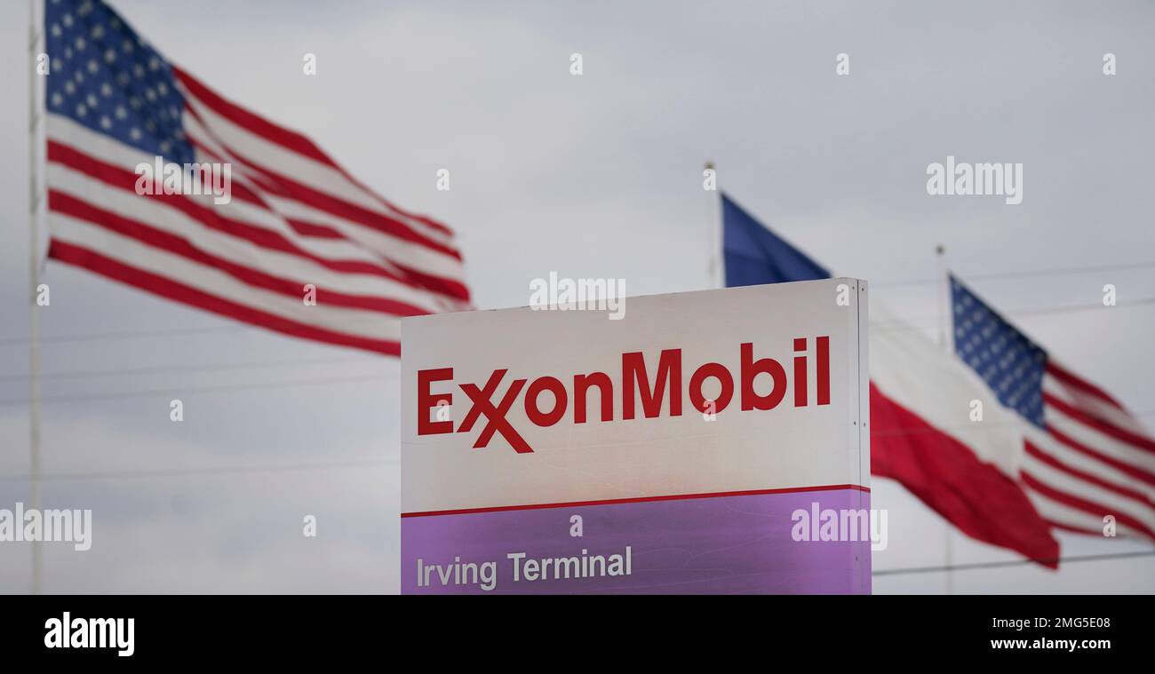 An ExxonMobil fuel storage and distribution facility in Irving, Texas ...