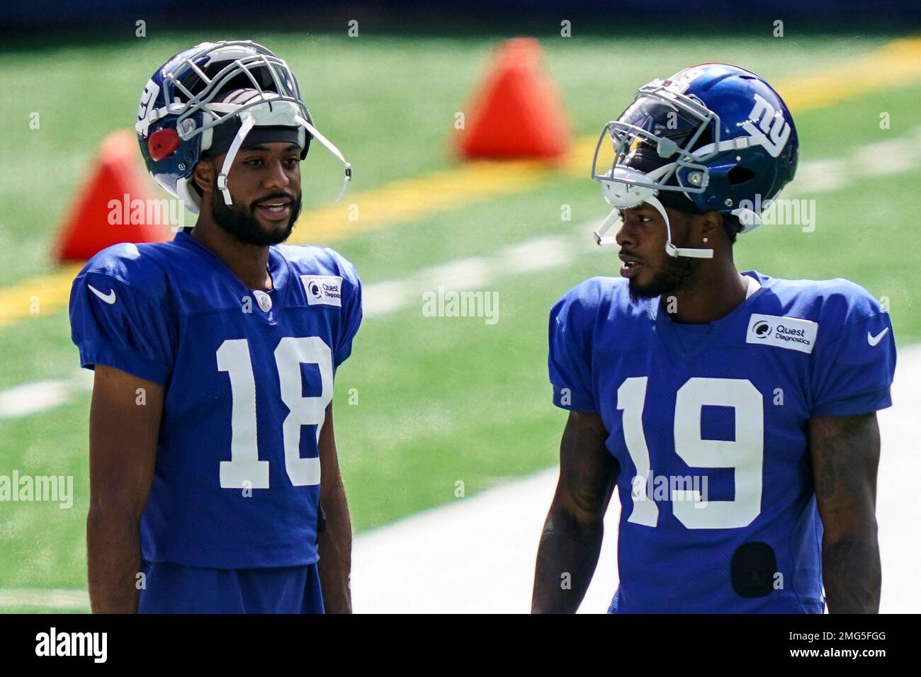 New York Giants wide receivers C.J. Board (18) and Corey Coleman (19 ...