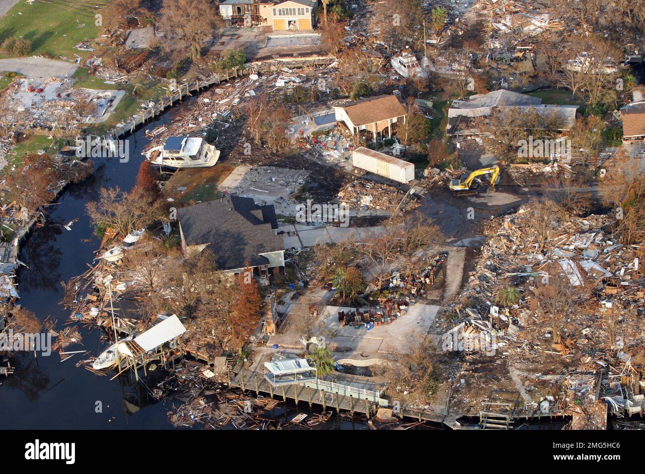 Aftermath - Aerial - 26-HK-296-10. Hurricane Katrina Stock Photo - Alamy