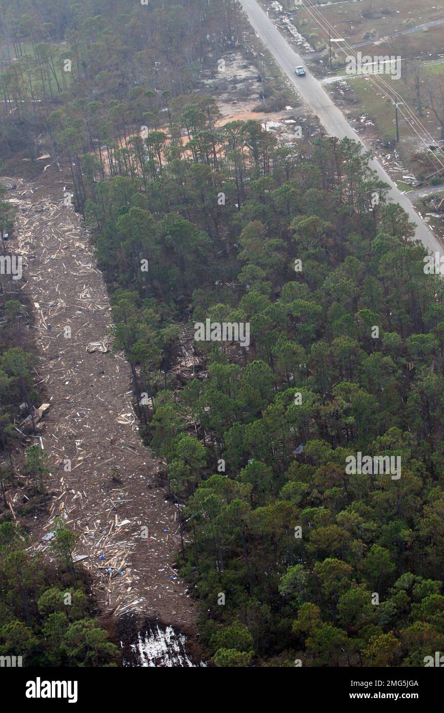 Aftermath - Aerial - 26-HK-296-37. Hurricane Katrina Stock Photo - Alamy