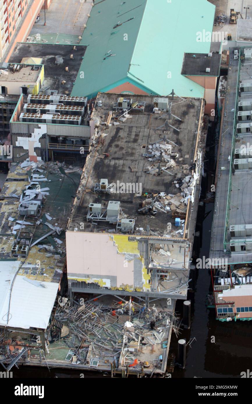 Aftermath - Aerial - 26-HK-296-59. Hurricane Katrina Stock Photo - Alamy
