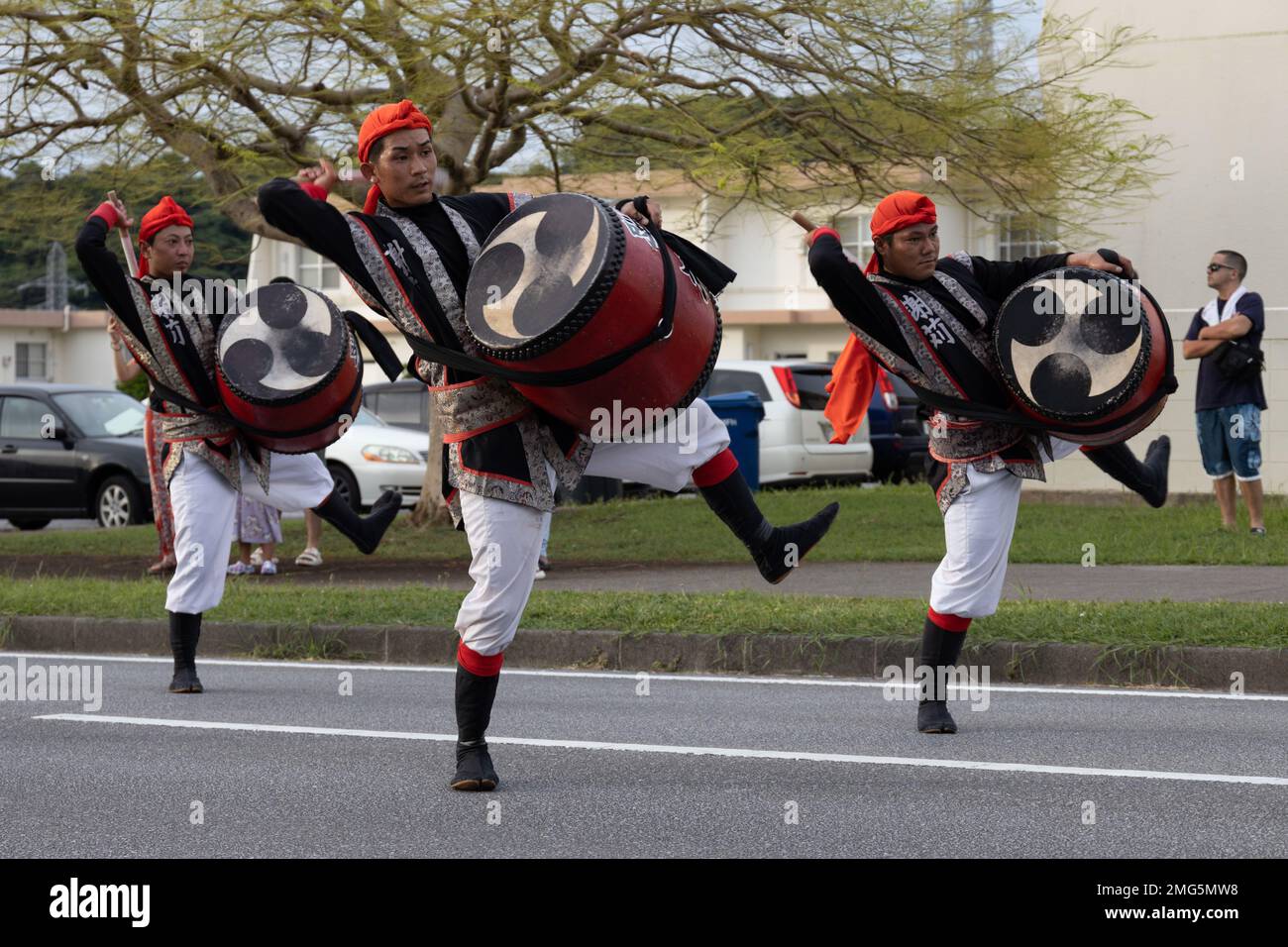 Odaiko Drummers with Jaagaru Eisa Group perform in an Eisa march on ...
