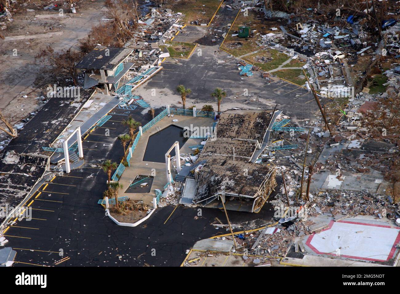 Aftermath - Aerial - 26-HK-296-101. Hurricane Katrina Stock Photo - Alamy