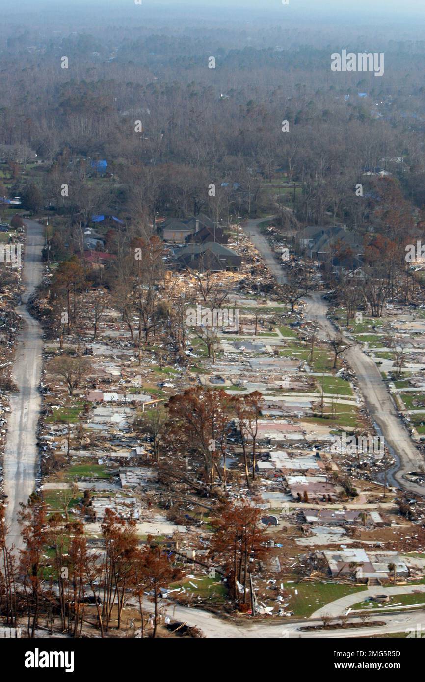 Aftermath - Aerial - 26-HK-296-143. Hurricane Katrina Stock Photo - Alamy