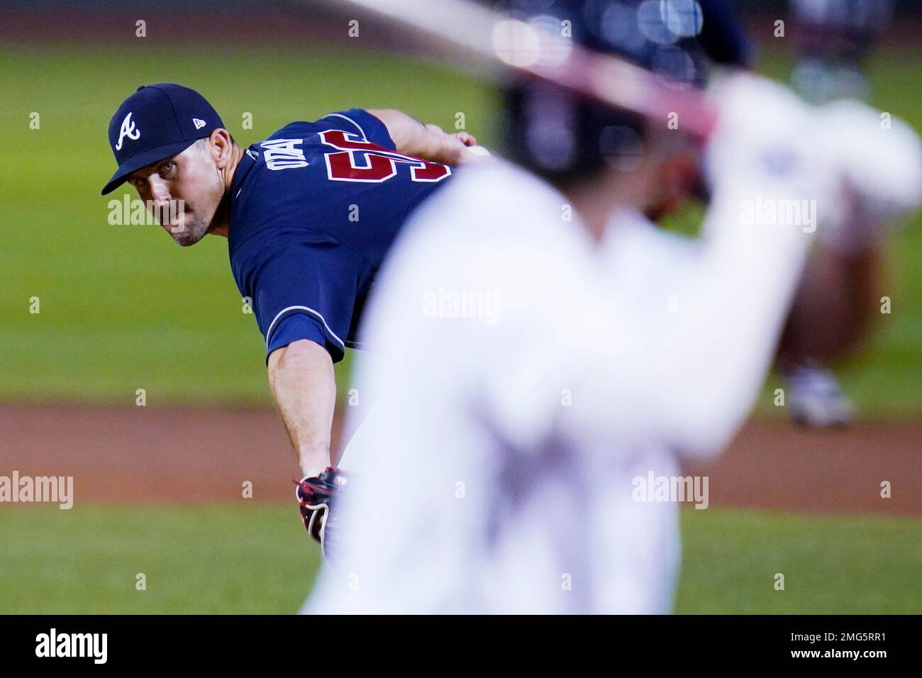 Atlanta Braves relief pitcher Darren O'Day delivers during a baseball ...