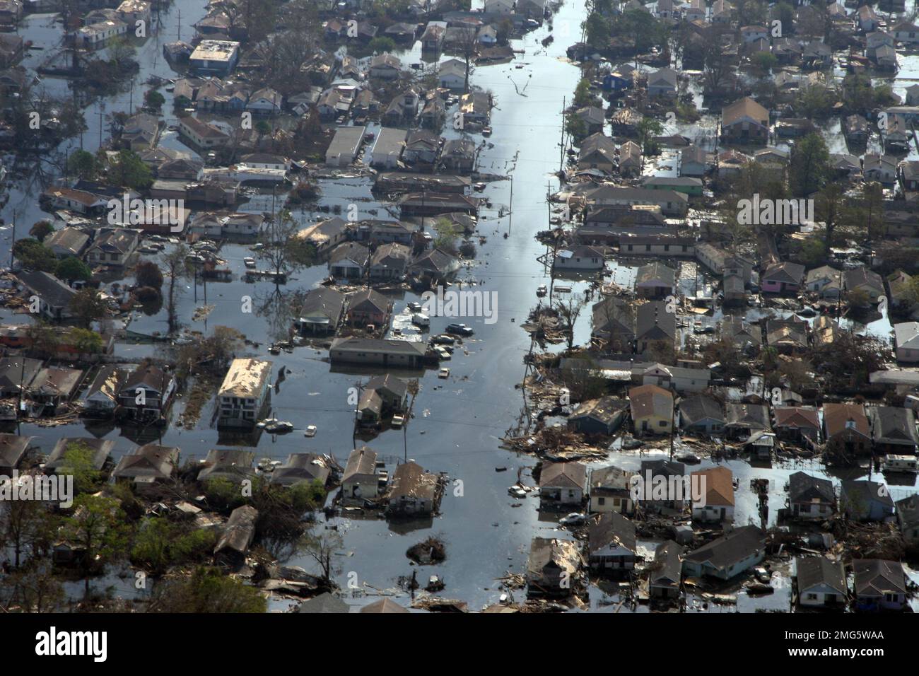 Aftermath - Aerial - 26-HK-296-201. Hurricane Katrina Stock Photo - Alamy