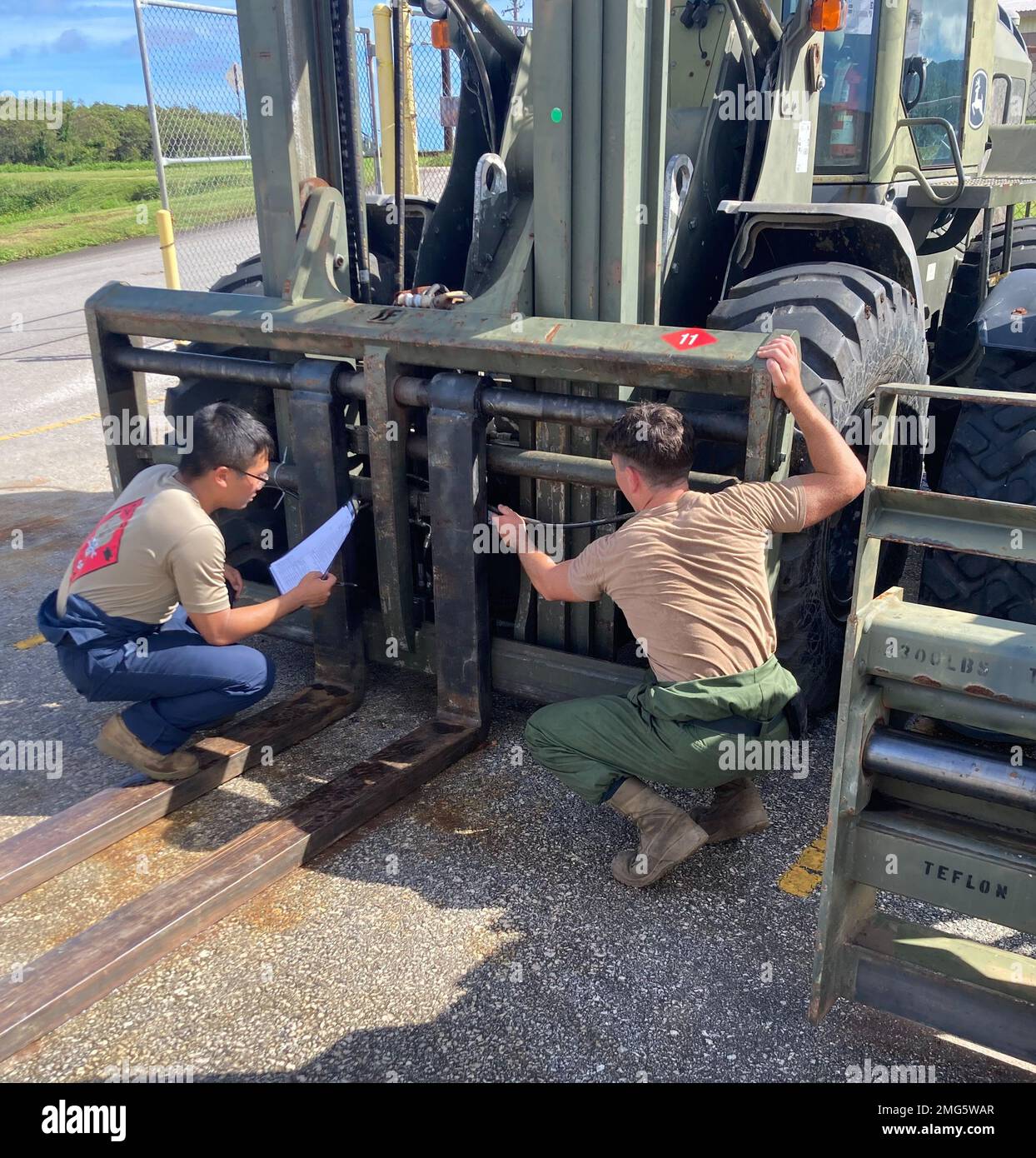SANTA RITA, Guam (Aug. 21, 2022) Construction Mechanic 3rd Class Ricky ...