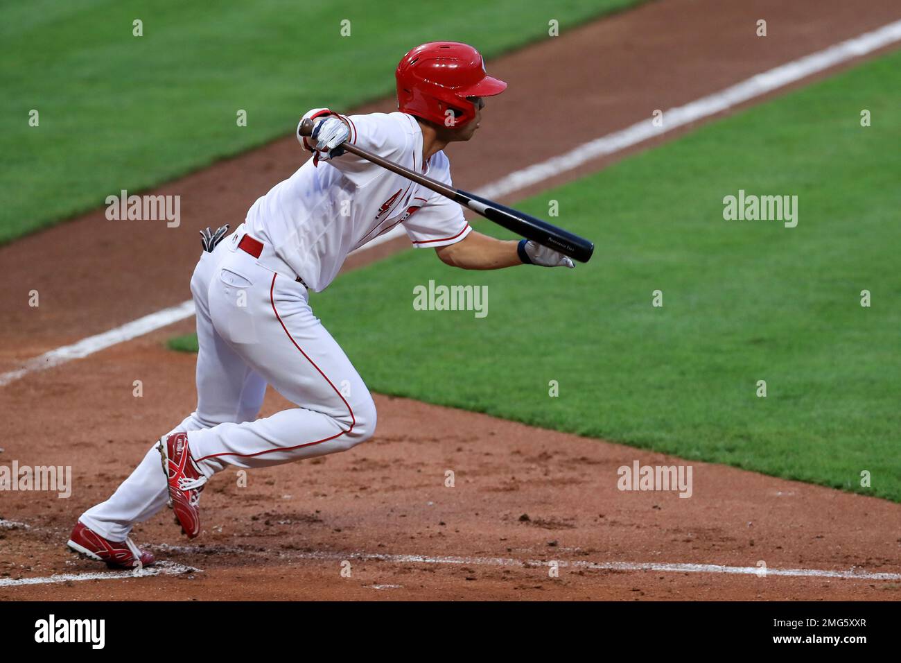 Cincinnati Reds' Shogo Akiyama grounds out in the second inning during ...