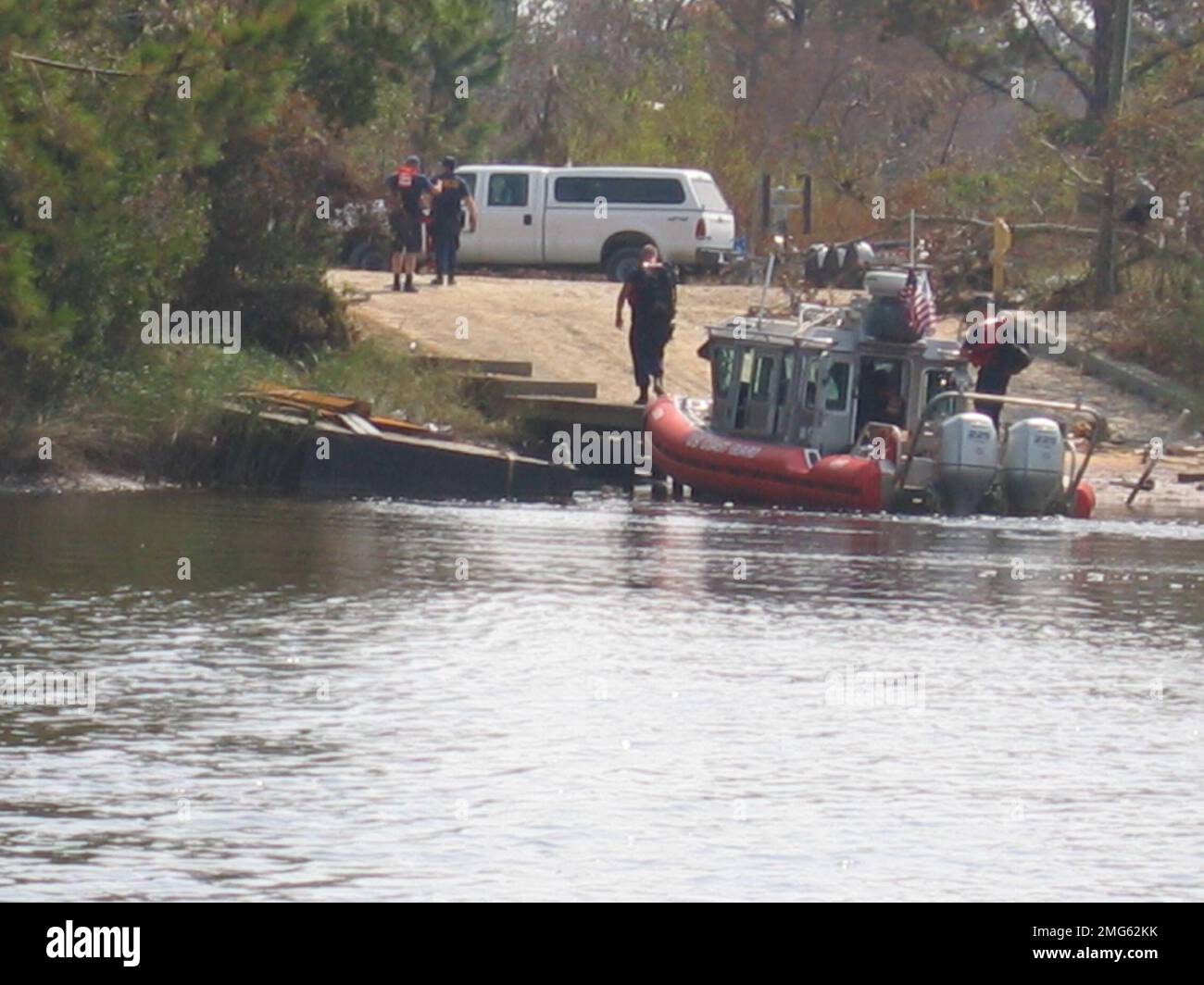 Coast guardsmen from port hi-res stock photography and images - Alamy