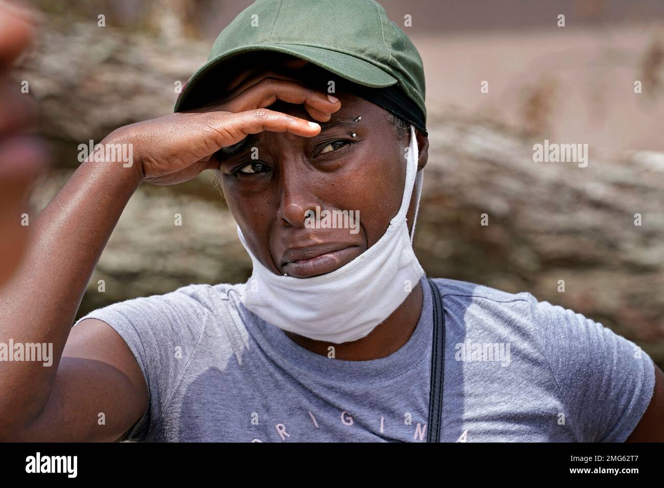 Linda Smoot, who evacuated from Hurricane Laura in a pickup truck with ...