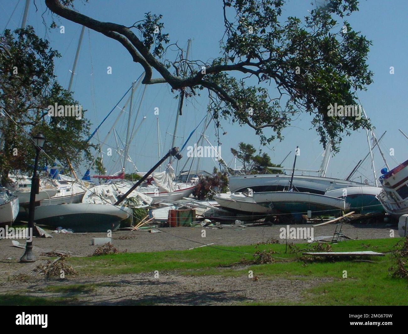ESU Incident Command Post New Orleans - Katrina Sector - 26-HK-306-44 ...