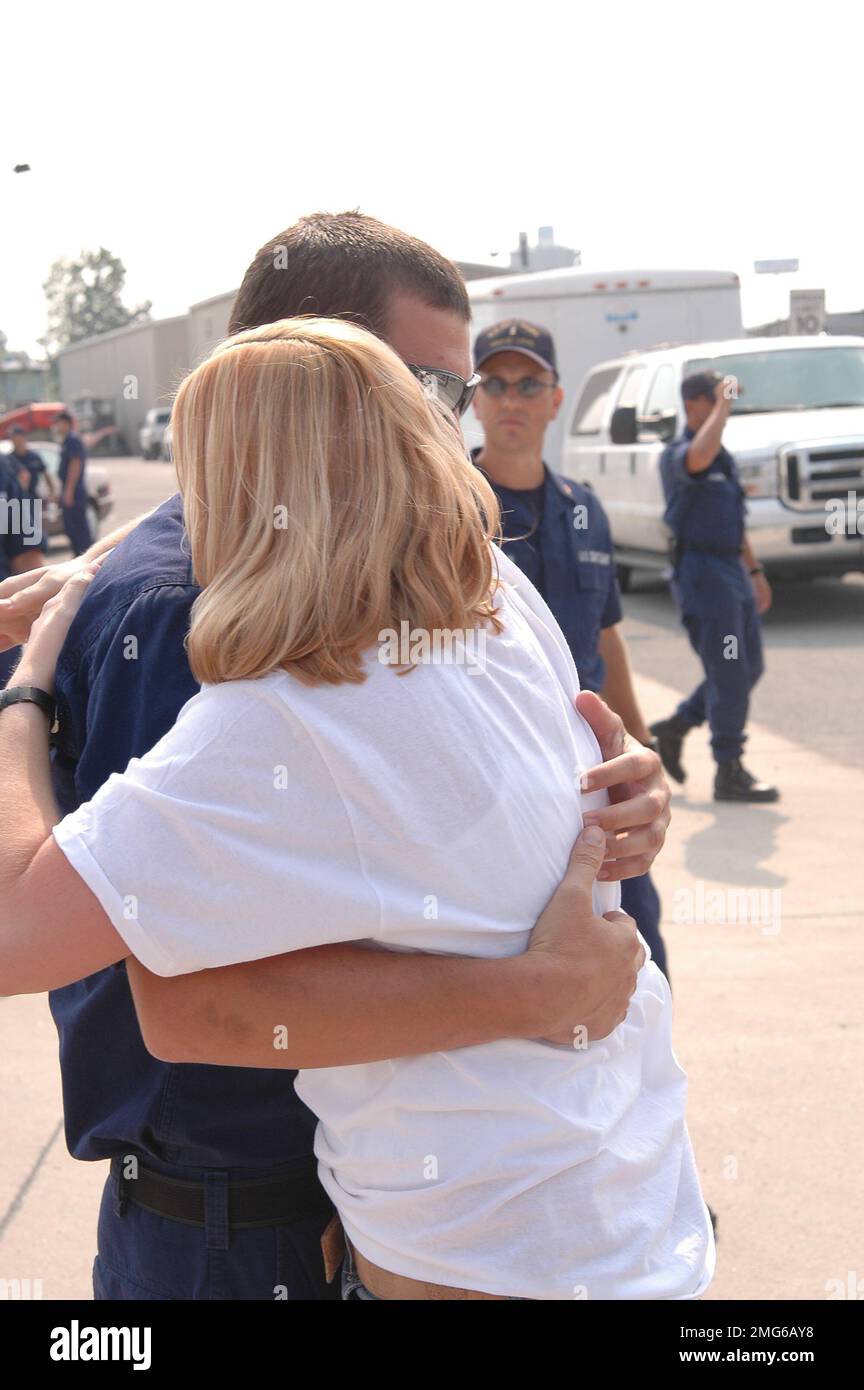 Coast Guard Personnel - Miscellaneous - 26-HK-90-6. Arriving Coast ...