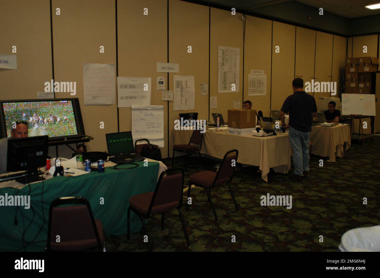 Incident Command Post - Alexandria - 26-HK-152-26. Hurricane Katrina ...