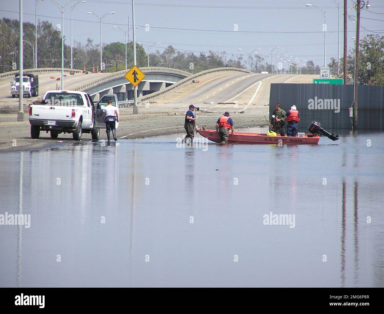Marine Safety Unit Baton Rouge - New Orleans Flood Operations - 26-HK ...