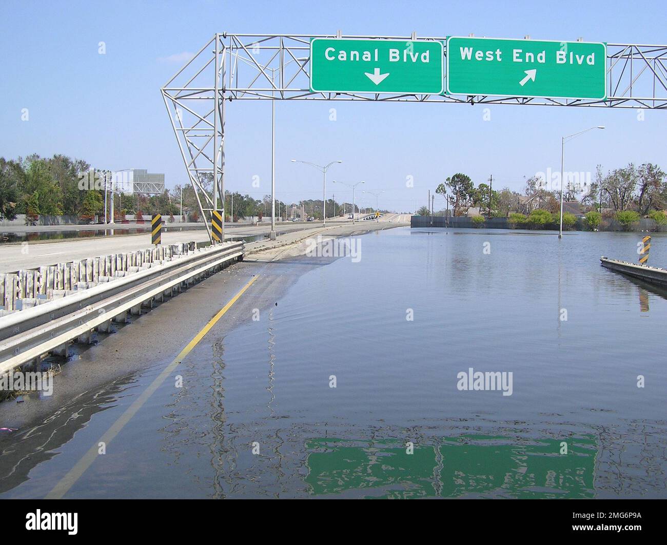 Marine Safety Unit Baton Rouge - New Orleans Flood Operations - 26-HK ...