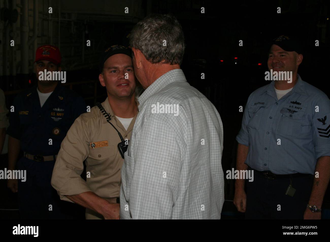 President George W. Bush Visit - 26-HK-6-264. POTUS indoors with USS ...