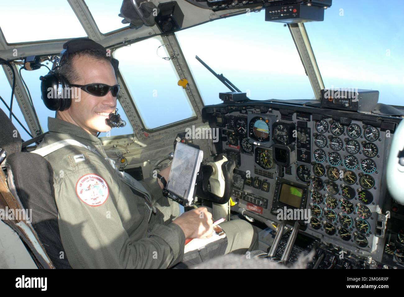 Aircrafts - C-130 - 26-HK-51-21. CG C-130 pilot in flight5. Hurricane ...