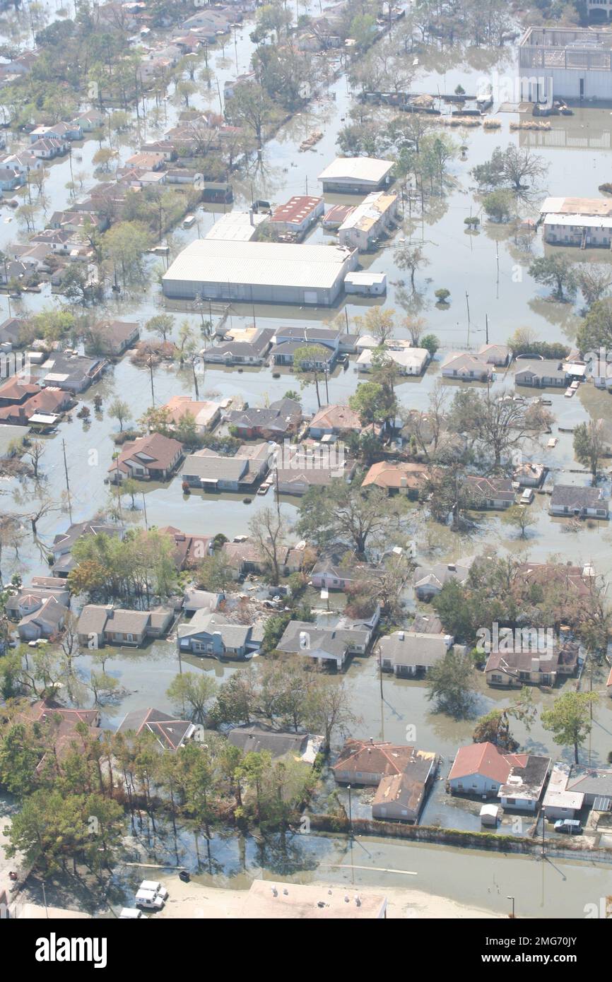Katrina flooding aerial hi-res stock photography and images - Alamy