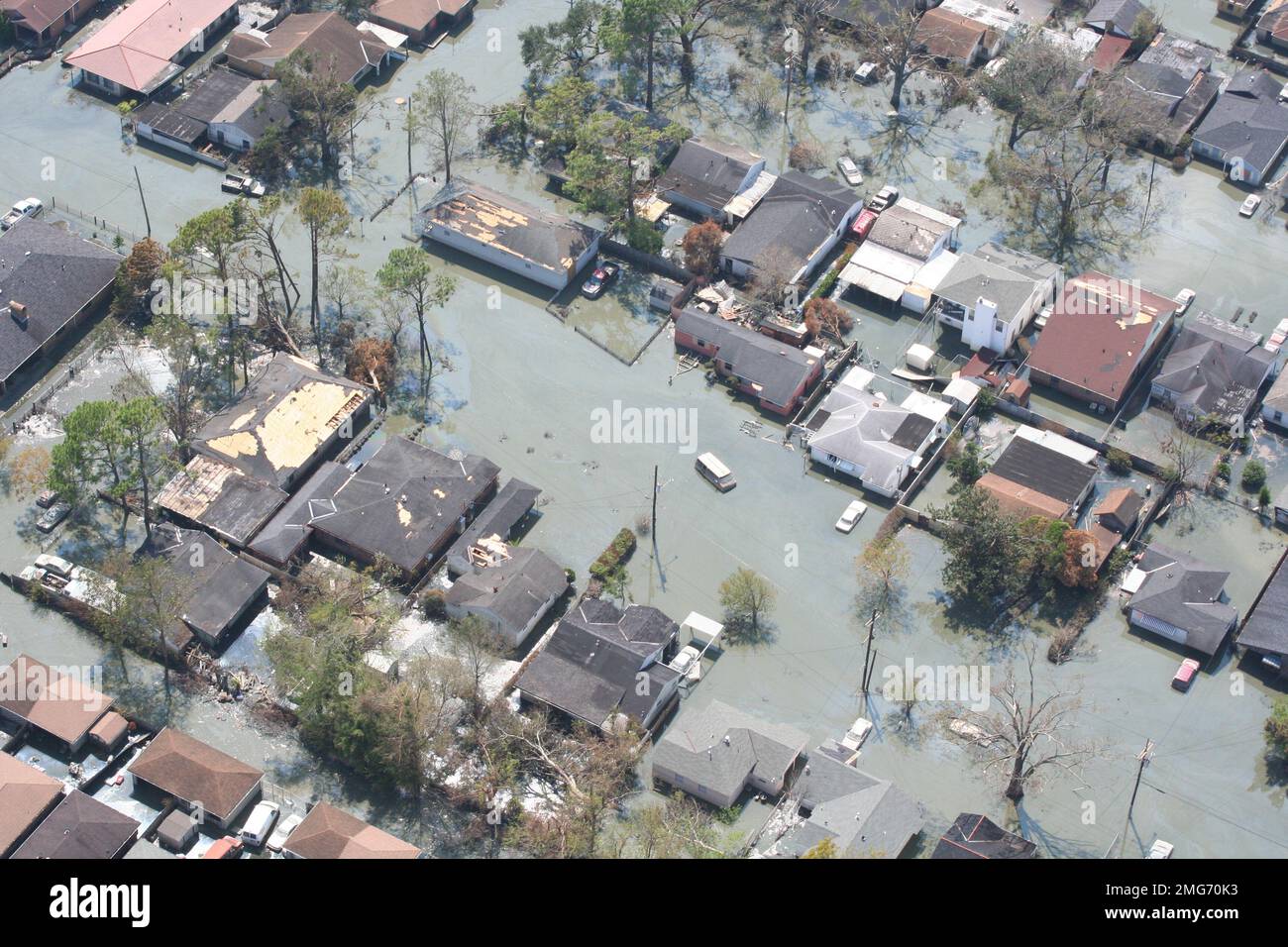 Aftermath - Flooding - Miscellaneous - 26-HK-36-23. aerial shot of ...