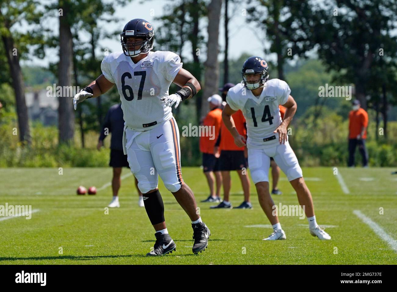 Chicago Bears offensive line Sam Mustipher (67) warms up during an NFL ...