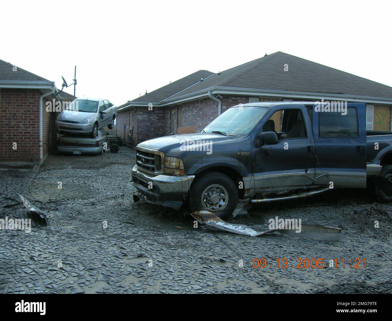 New orleans katrina flood downtown hi-res stock photography and images ...