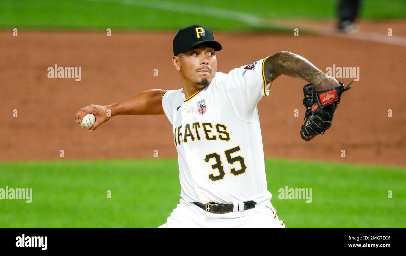 Pittsburgh Pirates relief pitcher Keone Kela delivers during a baseball ...