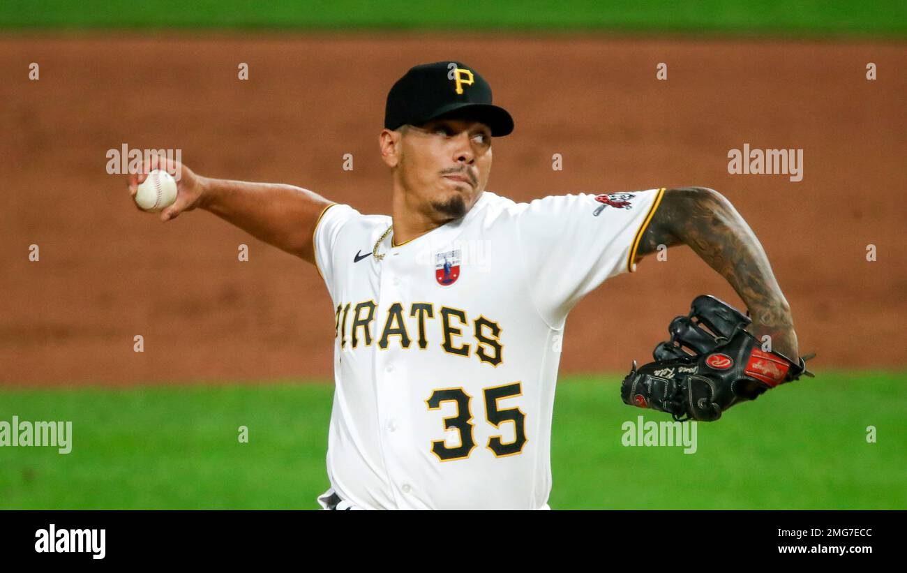 Pittsburgh Pirates relief pitcher Keone Kela delivers during a baseball ...