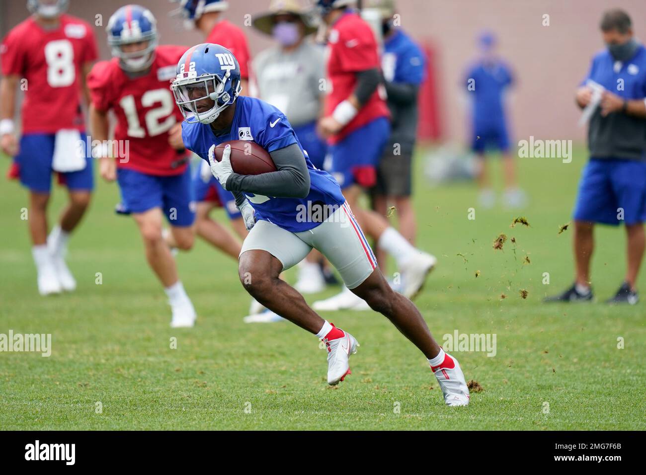 New York Giants' Wayne Gallman participates in a practice at the NFL ...