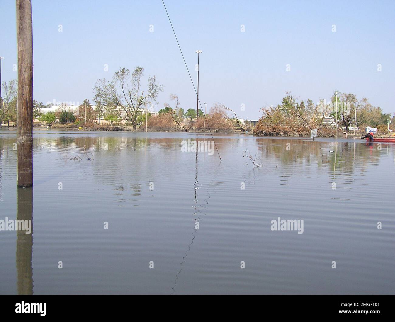Marine Safety Unit Baton Rouge - New Orleans Flood Operations - 26-HK-398-113. Hurricane Katrina ...