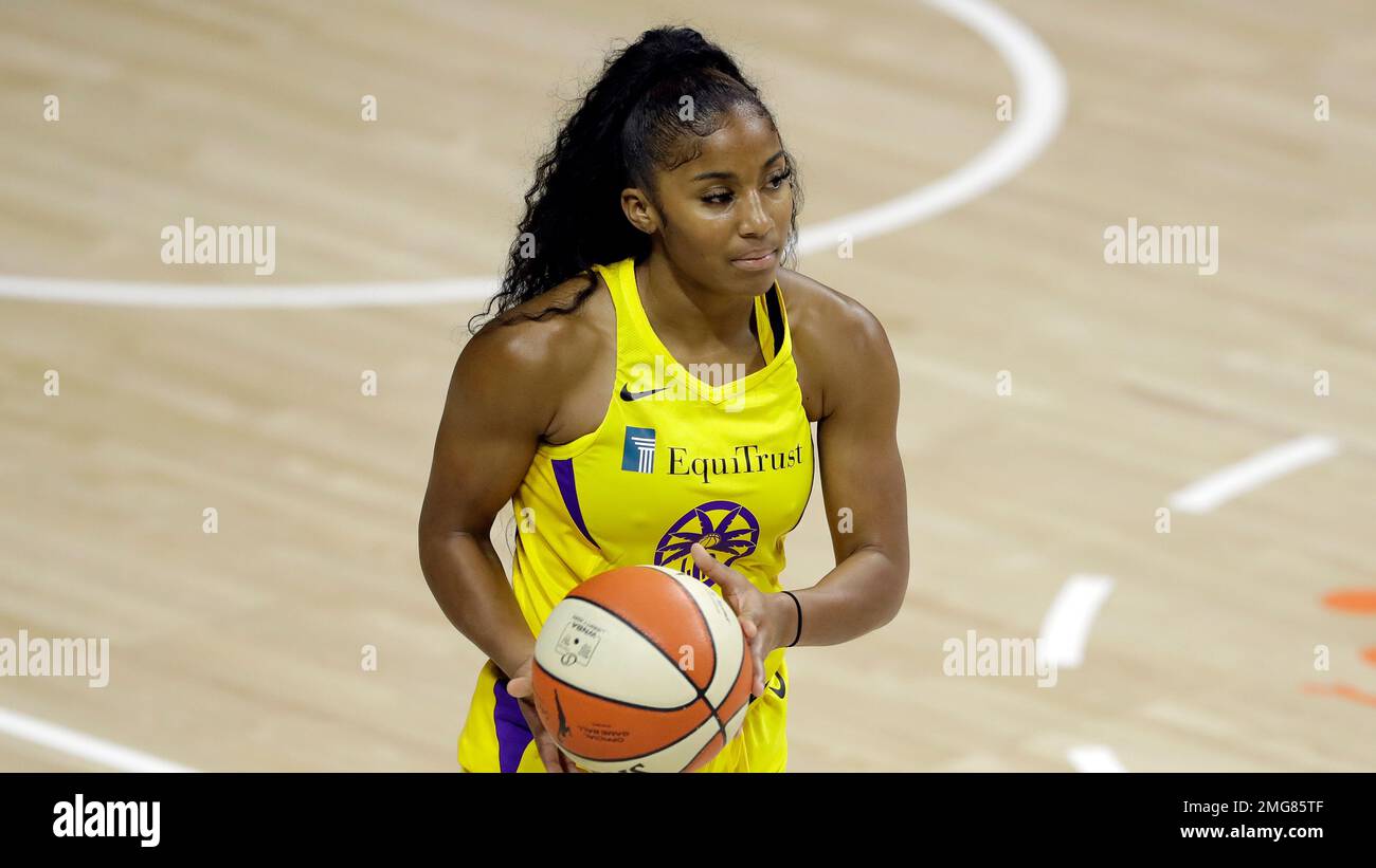 Los Angeles Sparks guard Te'a Cooper during the second half of a WNBA ...