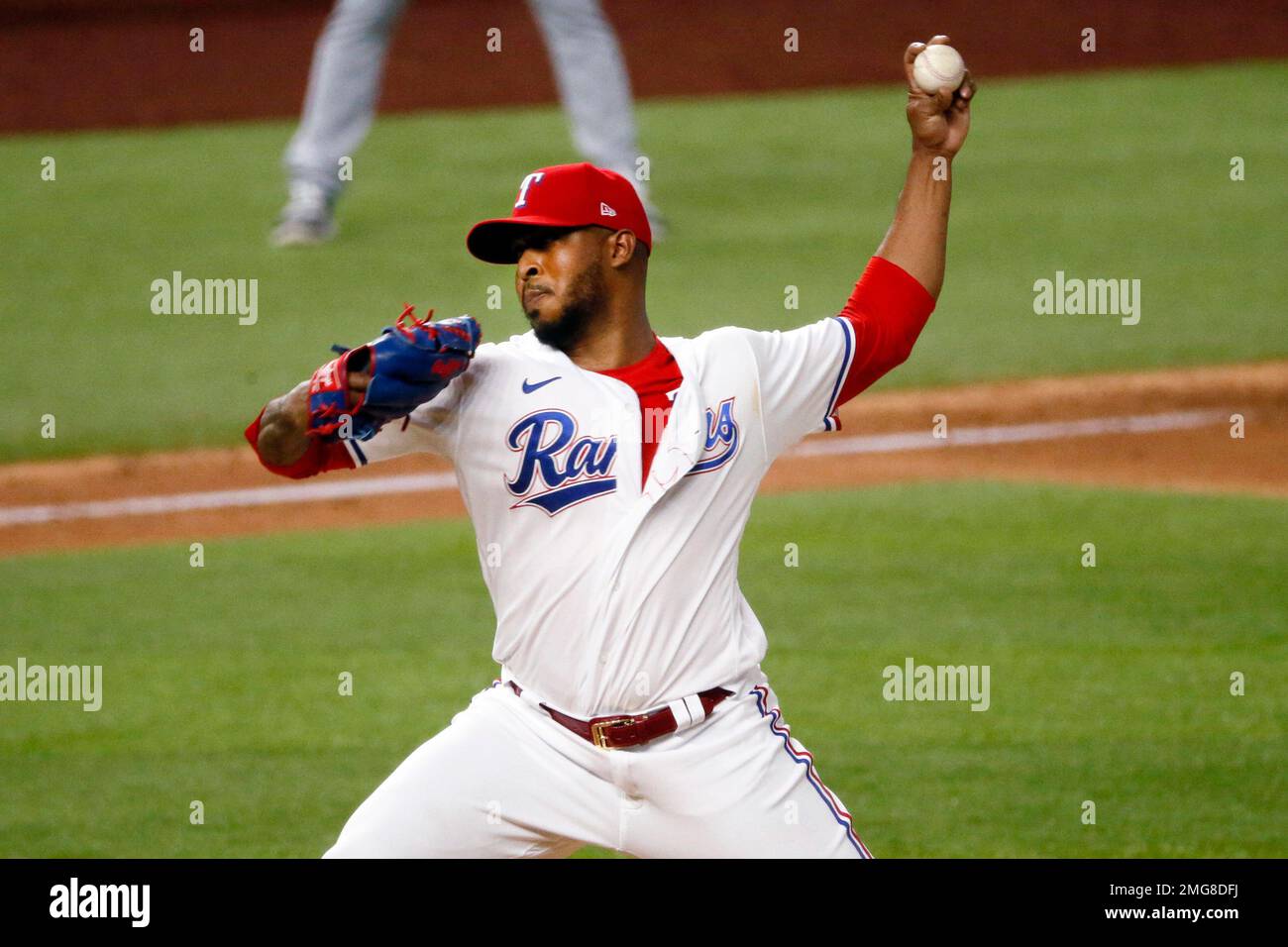 Texas Rangers relief pitcher Joely Rodriguez throws to a Seattle ...