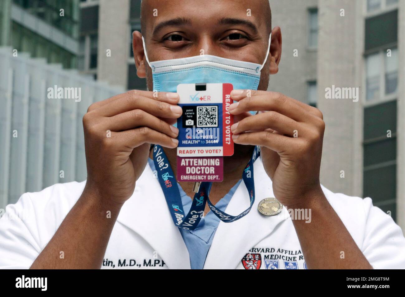 Alister Martin, an emergency room doctor at Massachusetts General ...