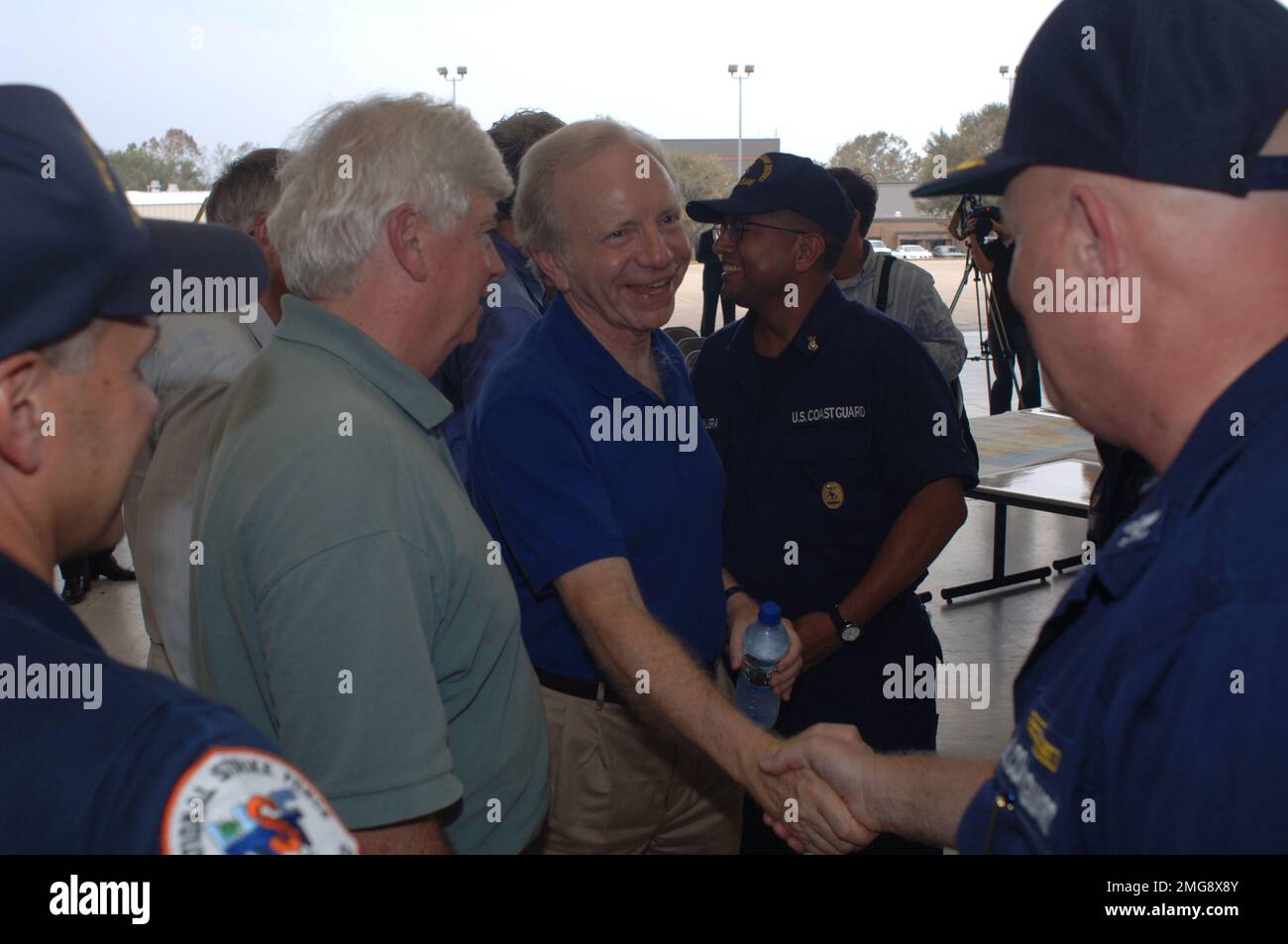 Congressmen Visit Mobile Aviation Training Center - 26-HK-4-121. Sens ...