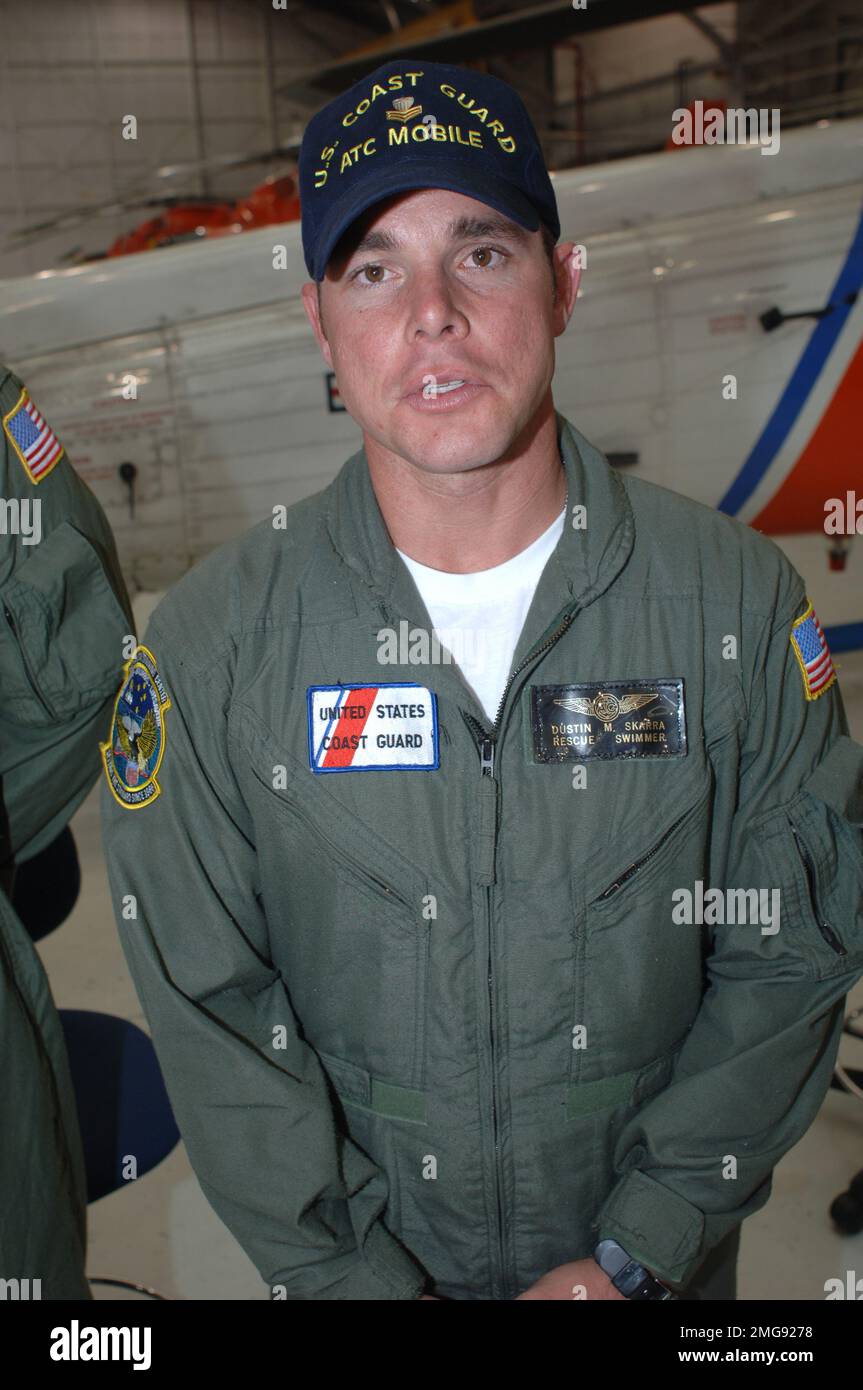 Congressmen Visit Mobile Aviation Training Center - 26-HK-4-98. Rescue ...