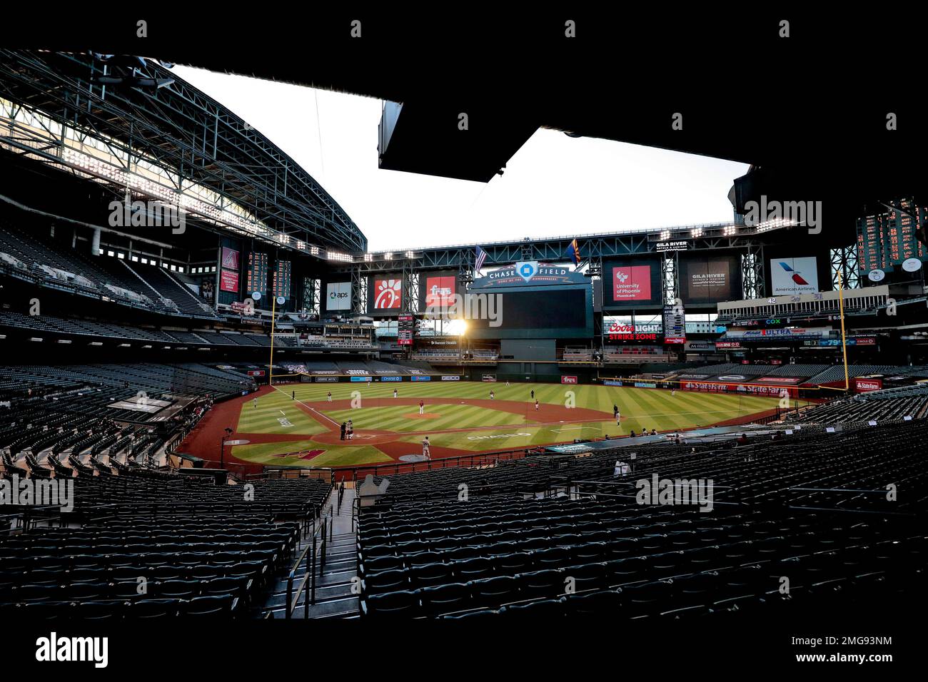 The Houston Astros and the Arizona Diamondbacks compete during the ...