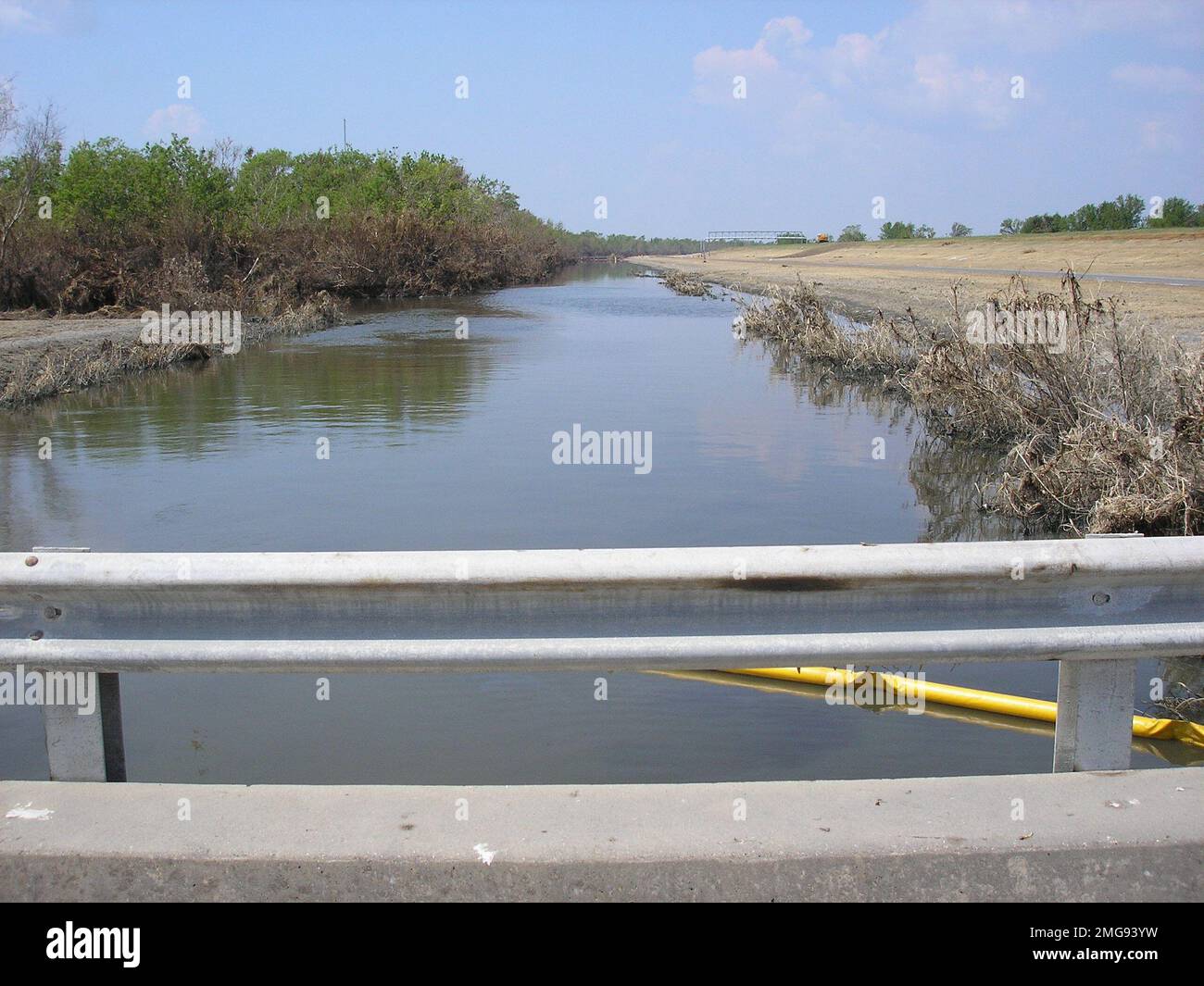 Pollution - ESU St. Louis Response - North Bass - 26-HK-229-55. VIEW OF ...