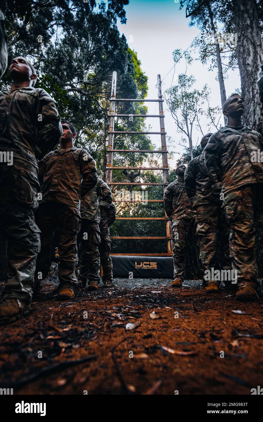 U.S. Army Soldiers attending the Small Unit Ranger Tactics (SURT ...
