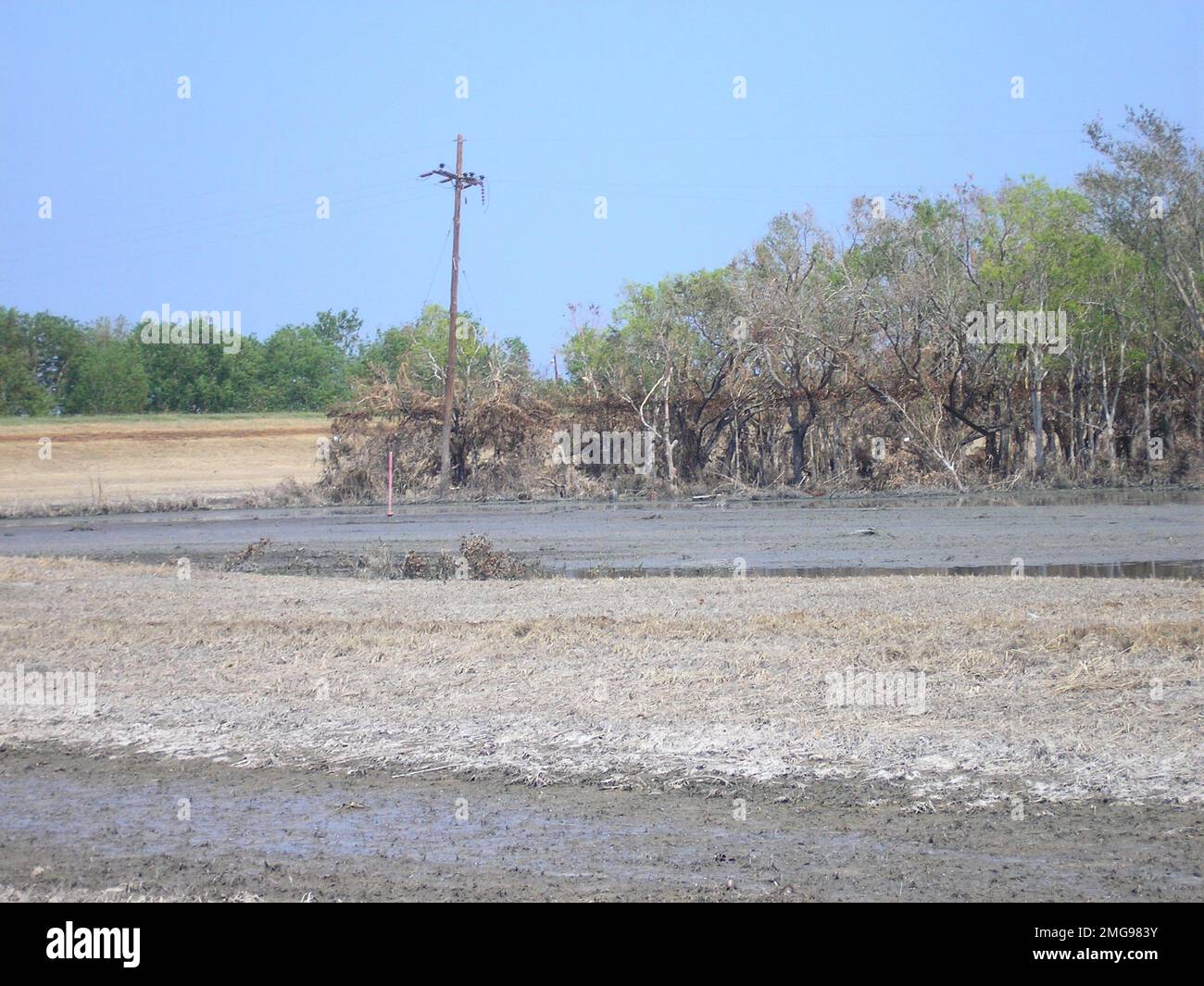 Pollution - ESU St. Louis Response - North Bass - 26-HK-229-100. VIEW ...