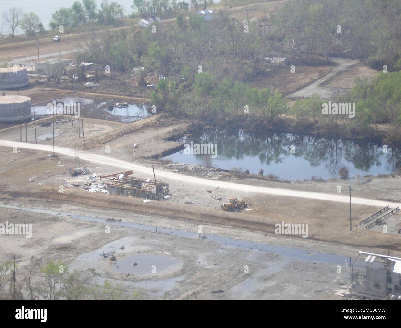 Pollution - ESU St. Louis Response - North Bass - 26-HK-229-110. AERIAL ...