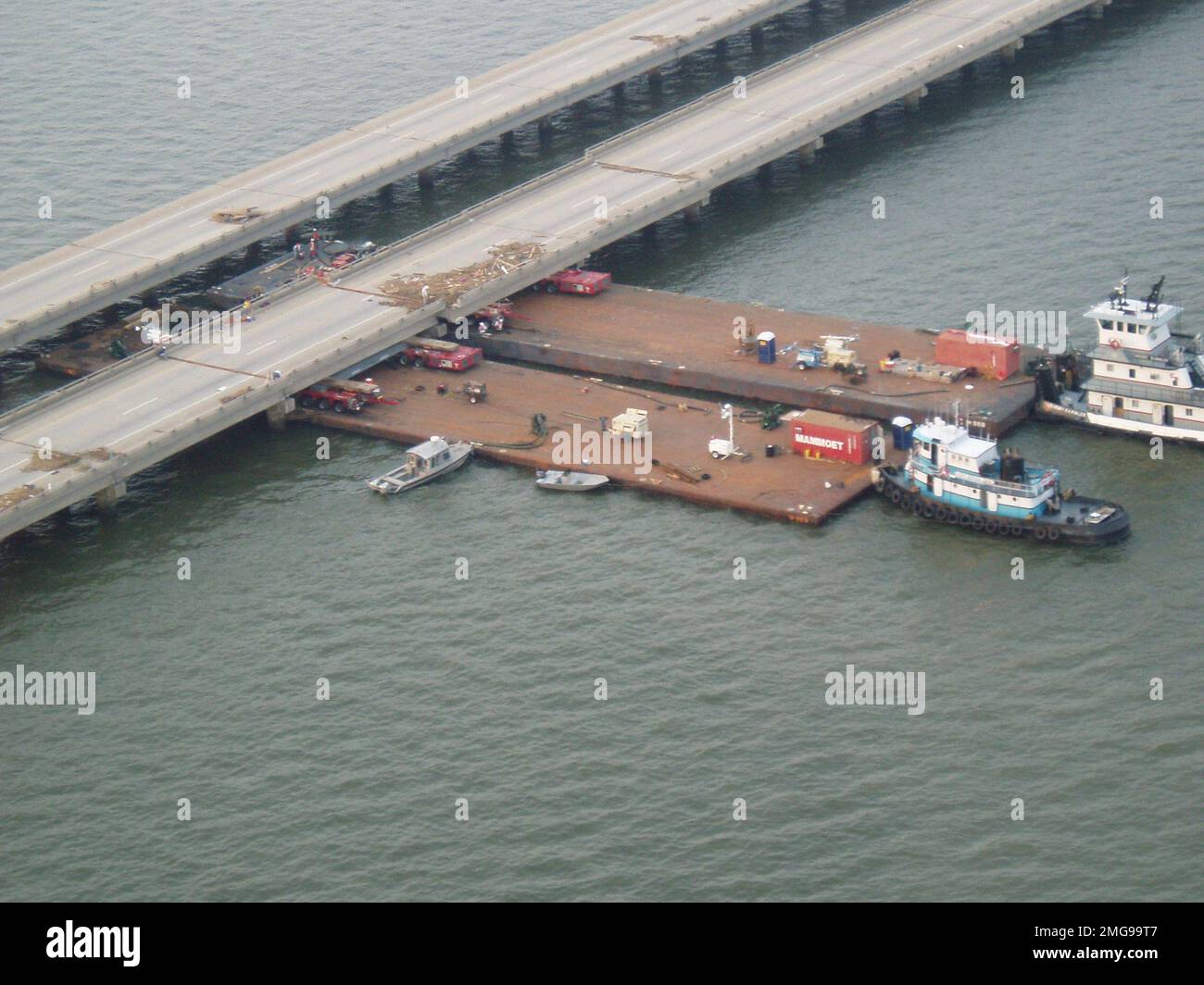 Bridge Repair - 26-HK-70-11. Bridge Repair---barges, boats and ...