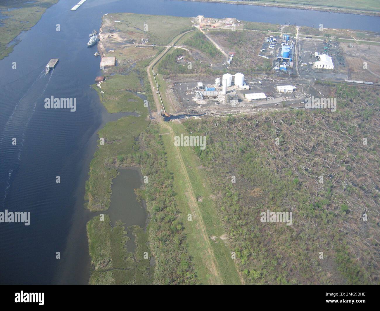 Aerial and Satellite Images - 26-HK-19-90. Hurricane Katrina Stock ...