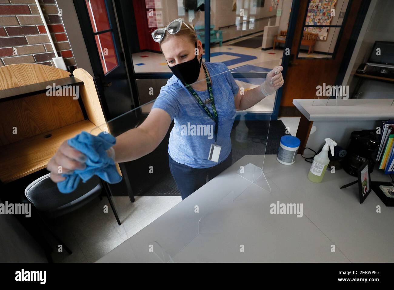 Des Moines Public Schools Admin Support Coordinator Sarah Holland ...