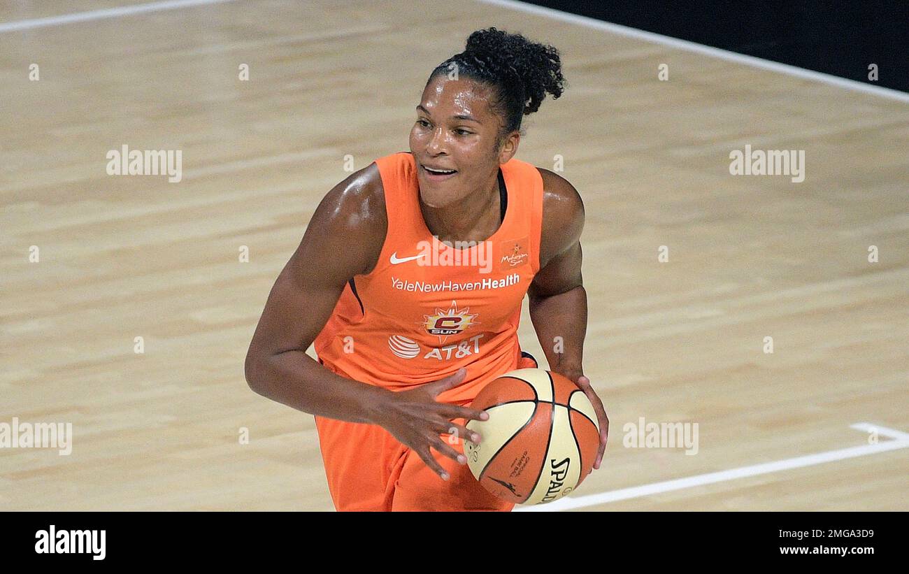 Connecticut Sun forward Alyssa Thomas brings the ball up the court ...