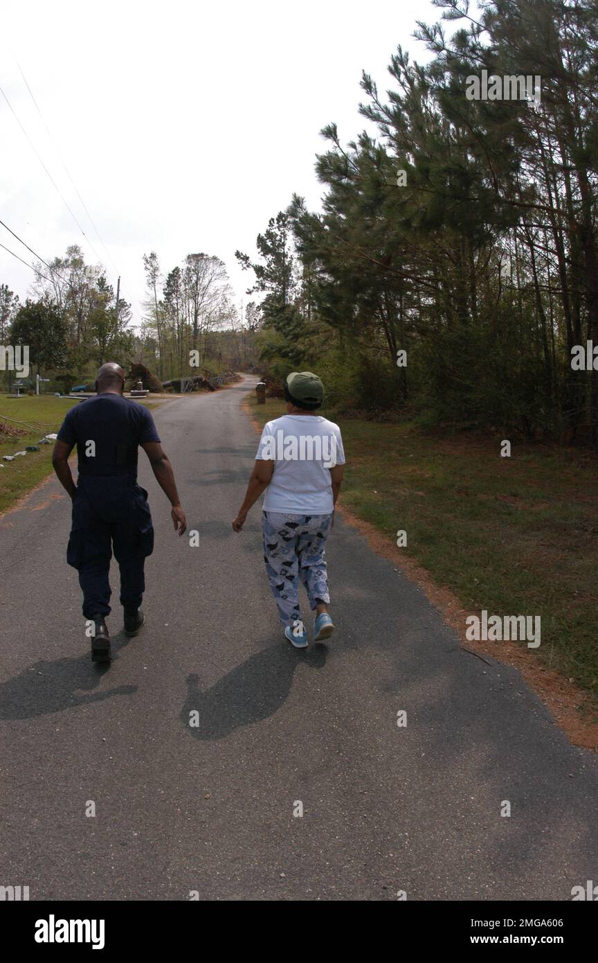 Miscellaneous - Katrina and Rita - 26-HK-431-143. Hurricane Katrina ...