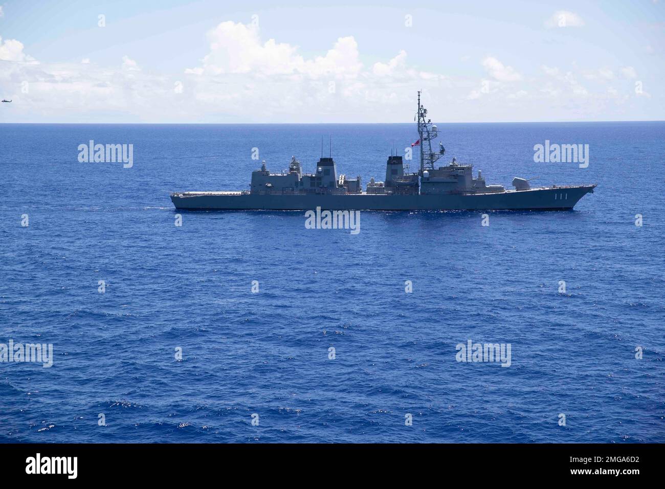 220823-N-IL330-1270 PHILIPPINE SEA (Aug. 23, 2022) – The Japan Maritime ...