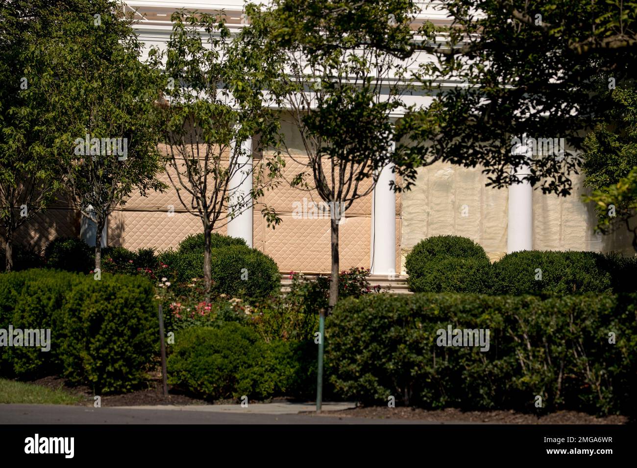 Tarps are up along the colonnade as a renovation project will get ...