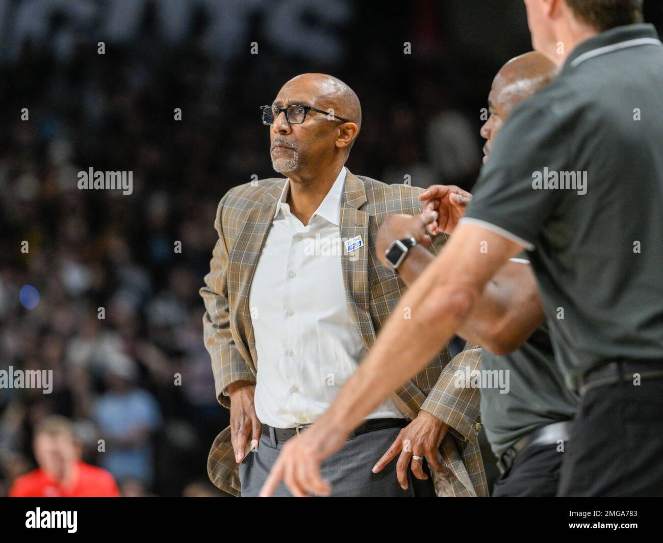 Orlando, FL, USA. 25th Jan, 2023. UCF Knights head coach Johnny Dawkins ...